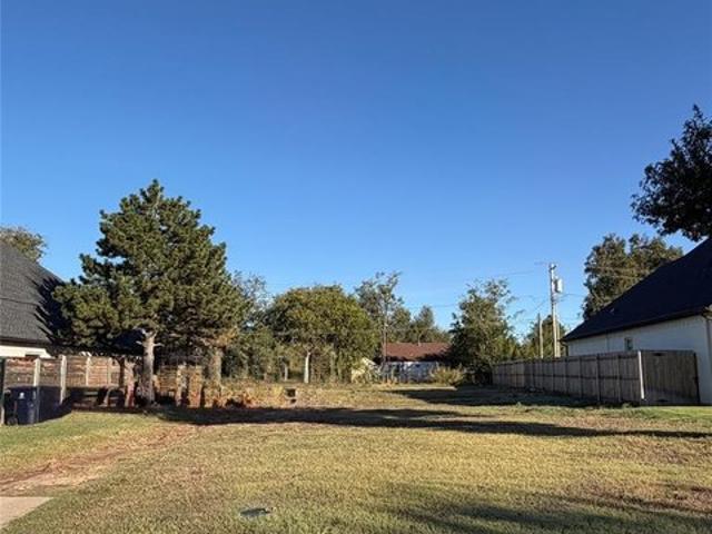 2233 NW 34th St, Oklahoma City, OK 73112