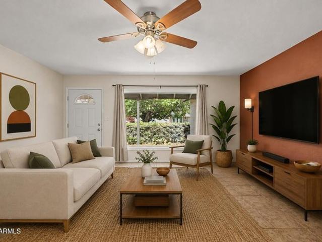 2233 N 82nd St, Scottsdale, AZ 85257