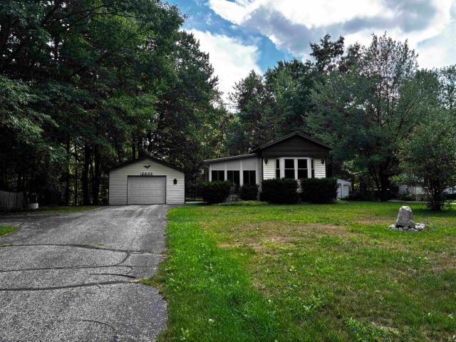 2233 oakridge drive