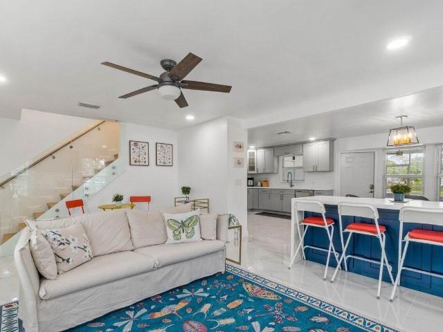 2233 Dock Street, West Palm Beach, US, FL