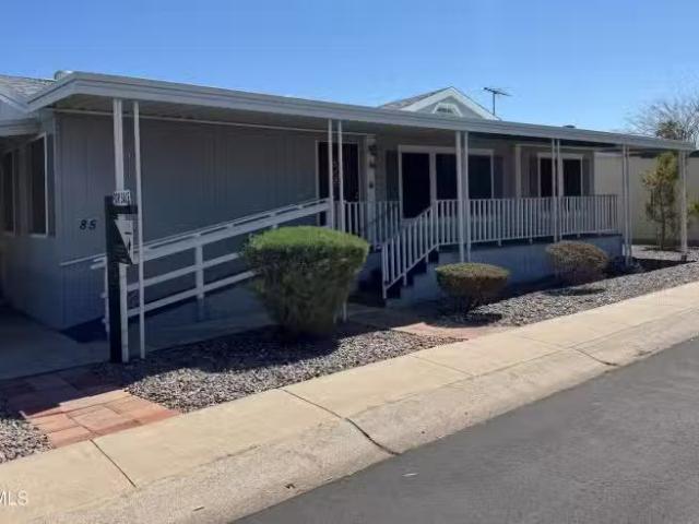 2233 E Behrend Dr #85, Phoenix, AZ 85024 MLS 6839386