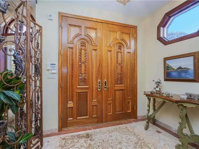 2233 East 72nd Street
