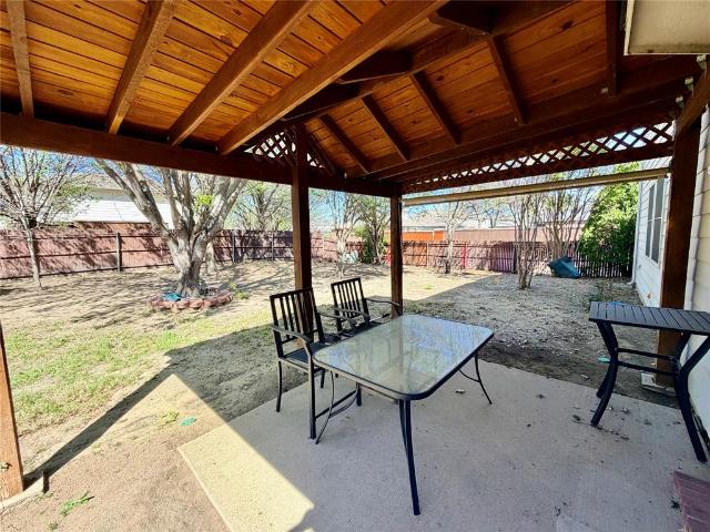 2233 Hickory Drive