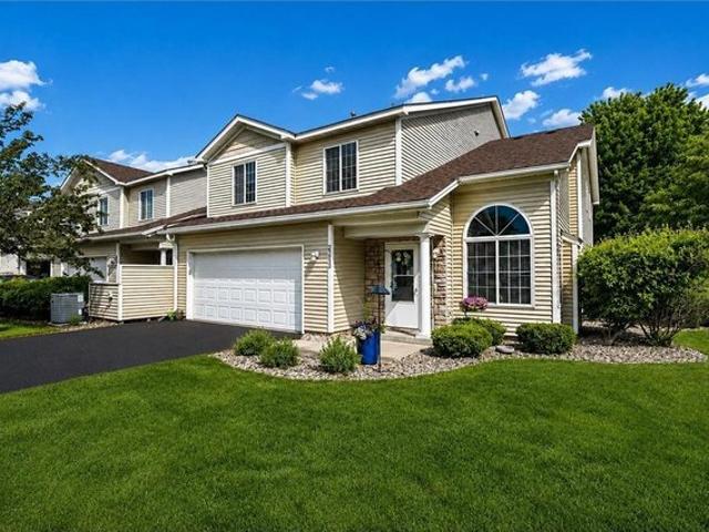 2233 Red Bud Rd, Hudson, WI 54016