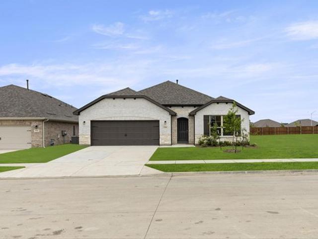 2233 Sheppards Ln, Waxahachie, TX 75167