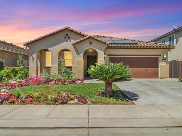 2233 Toby Ct, Modesto, CA 95355