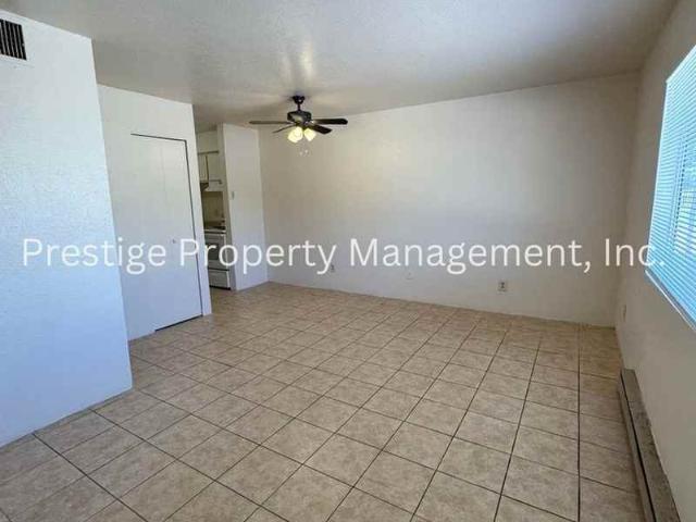 2233 2 Bedroom Apartment for Rent at 2730 N Columbus Blvd, Tucson, AZ 85712 Oak Flower