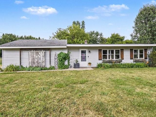 2233 76th St SE, Caledonia, MI 49316