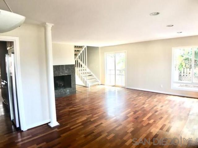 223 10th Street