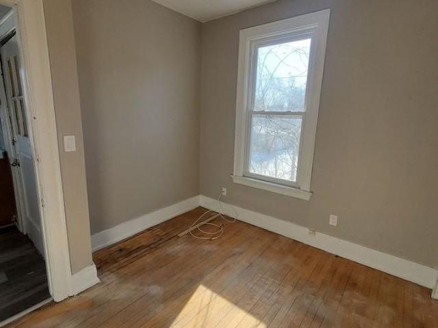 223 225 E Burleigh St. Duplex ACE PROPERTY 4 Bedroom Apartment for Rent at 223 E Burleigh St, Milwaukee, WI 53212 Harawbee