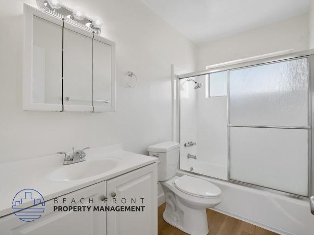223 & 229 Queen St. 1 Bedroom Apartment for Rent at 223 & 229 Queen St Inglewood, CA 90301