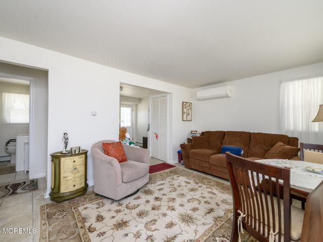 223 4th Avenue