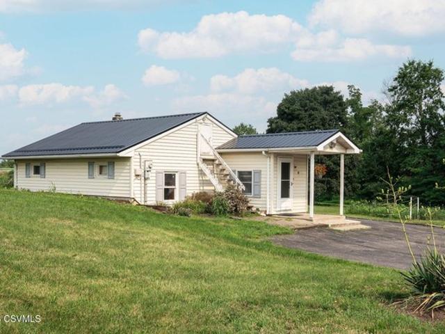 223 Carpenter Rd, Milton, PA 17847
