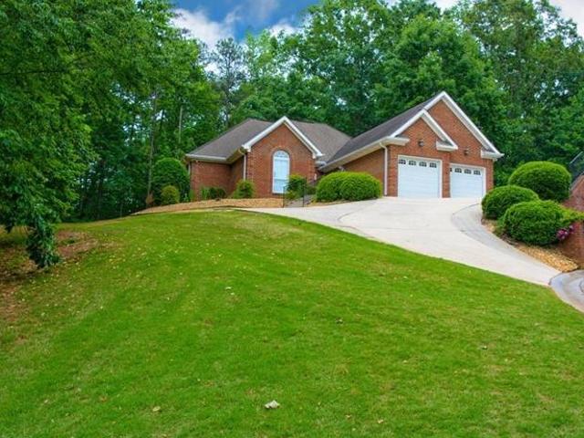 223 Creek View Rd, Bremen, GA 30110