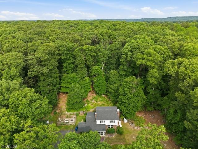223 Beacon Hill Rd