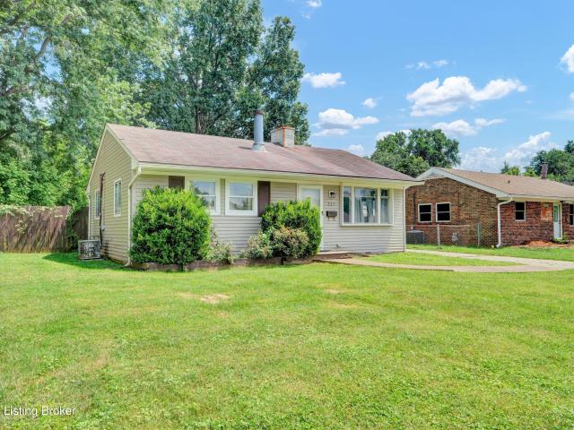 223 Derby Ave