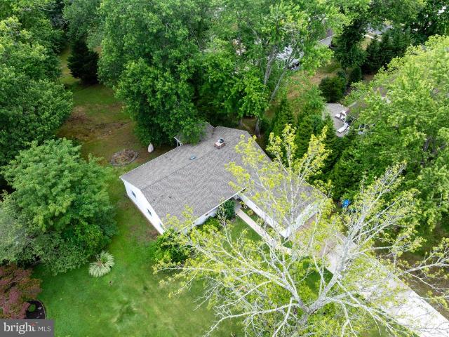 223 Dickens Court