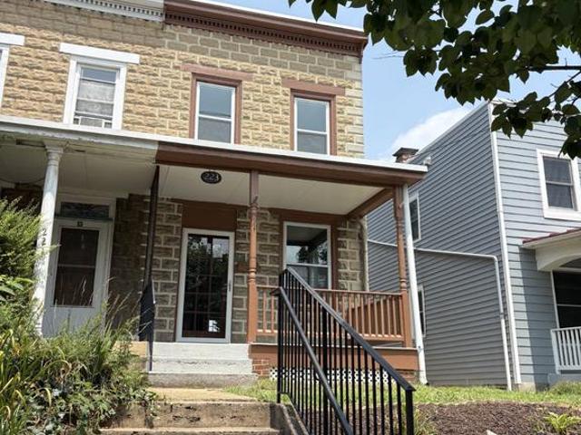 223 E 5Th Street