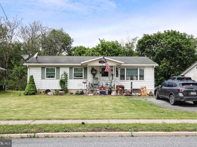 223 E Bacon Street