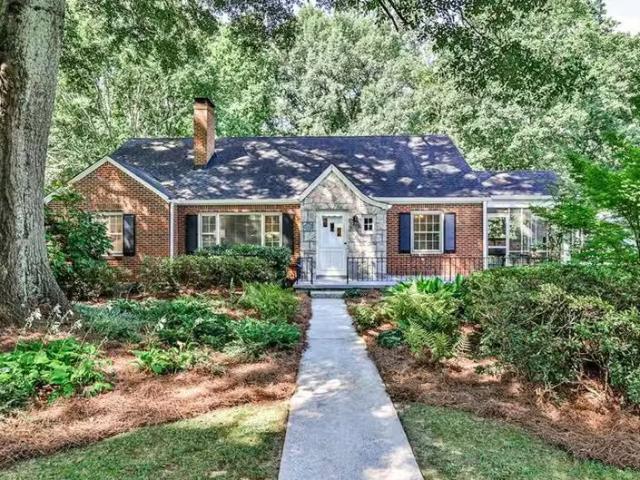 223 E Parkwood Rd, Decatur, GA 30030 MLS 7438375