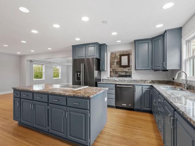 223 E River Parkway