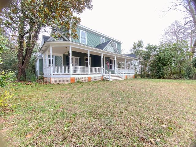 223 E Robert Toombs Avenue