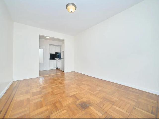 223 East 58th Street, Unit 3C | Compass