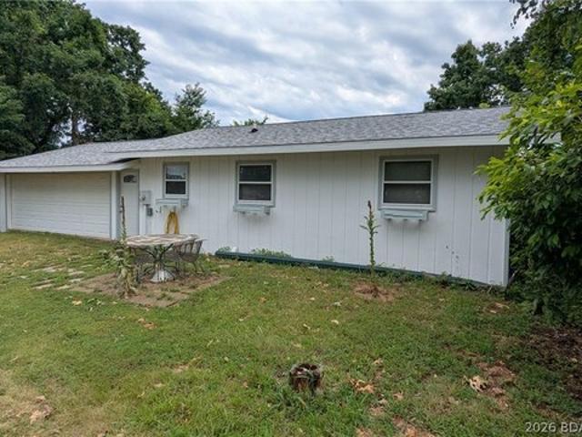 223 Fork Heights Dr, Camdenton, MO 65020