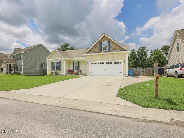 223 Holly Grove Court E