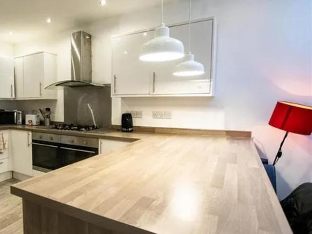 223 Heeley Road, Stirchley, B29 6EL, United Kingdom | 5 bed house for rent #134299927 | Rentberry