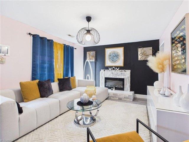 223 Jay Pl, High Point, NC 27263