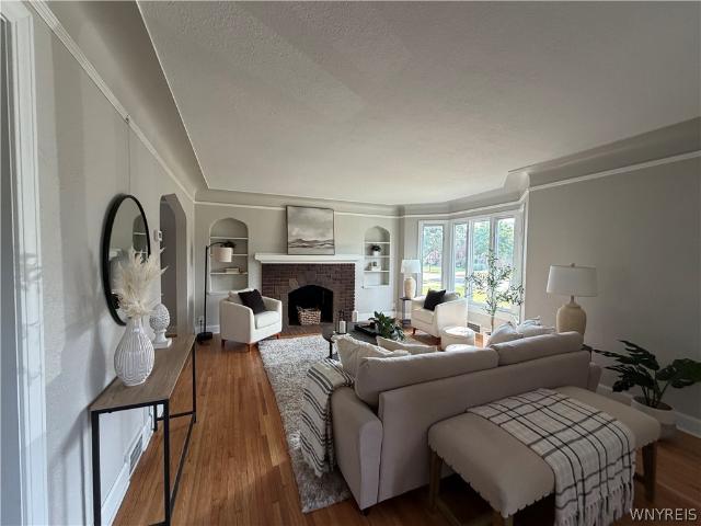 223 Louvaine Drive