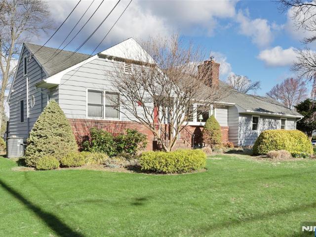 223 Linda Vista Ave, North Haledon, NJ 07508 | MLS #26011 | Compass