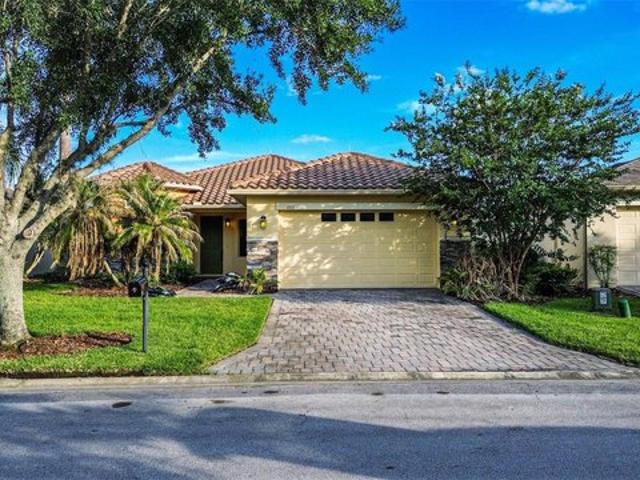 223 Monterey St, Kissimmee, FL 34759