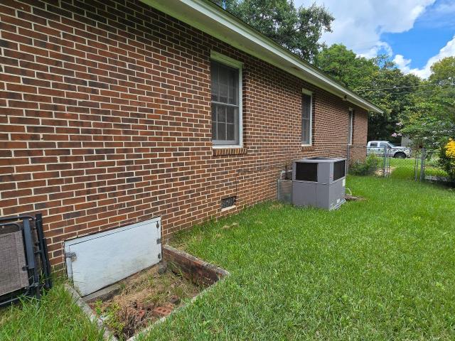 223 Meadowridge Drive