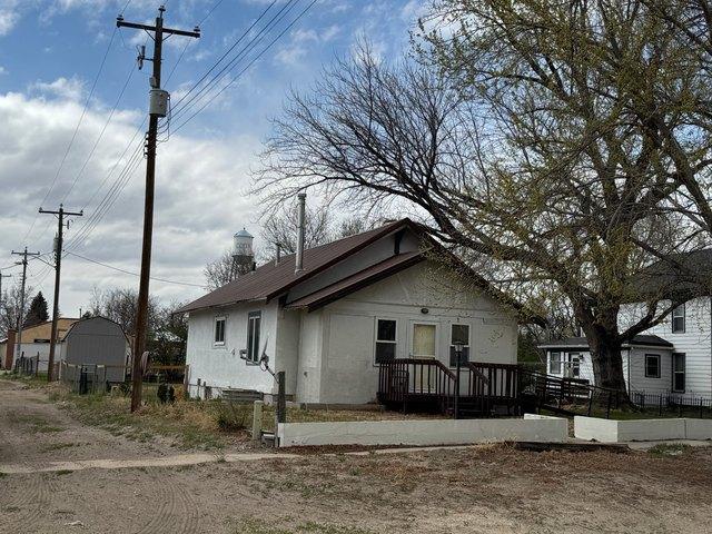 223 N Walnut St, Cody, NE 69211