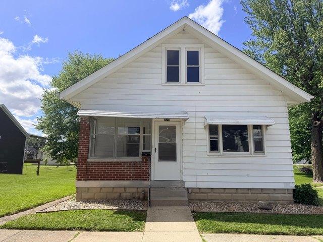 223 N Depot St, Batesville, IN 47006