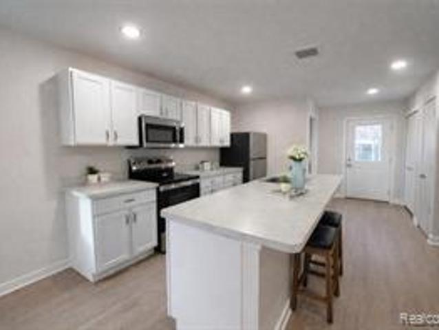 223 N Grove Street # 5