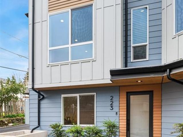 223 NE 75th St, Seattle, WA 98115
