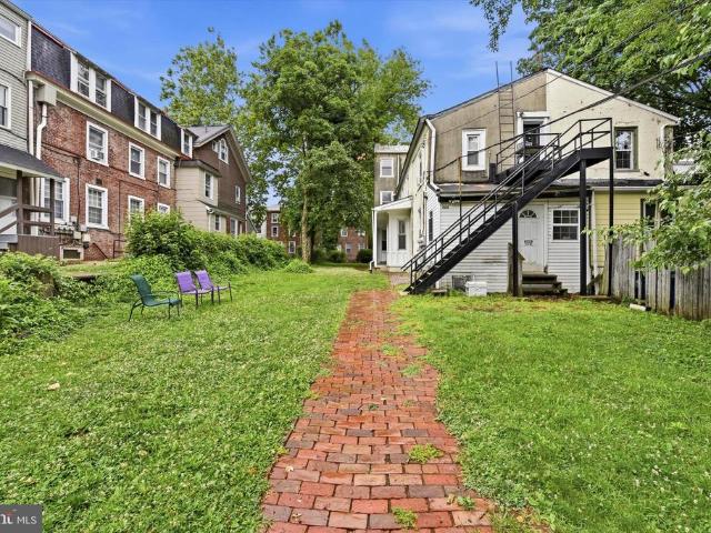 223 S Walnut Street # 1