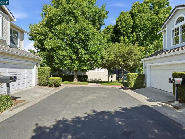 223 S Wildwood