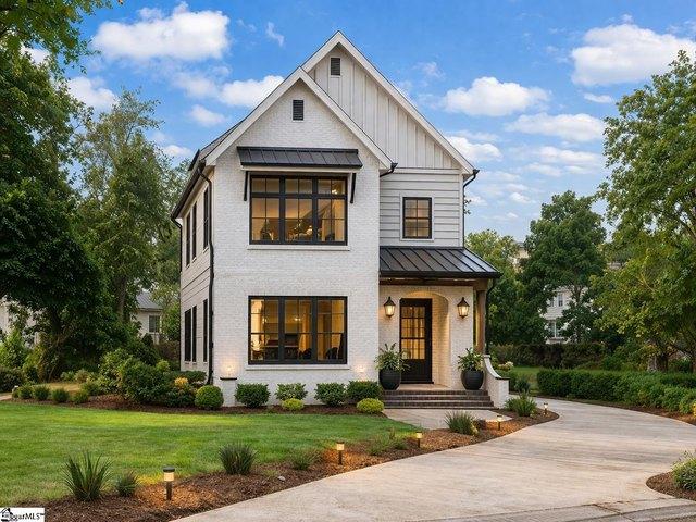 223 S Calhoun St, Greenville, SC 29601