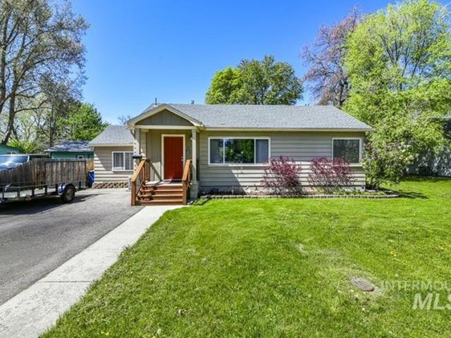 223 S Eagleson Rd, Boise, ID 83705
