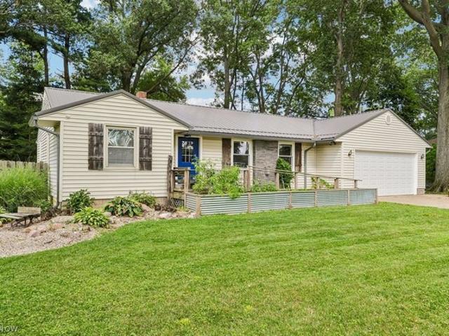223 Southwood Dr, Carlisle, OH 44035