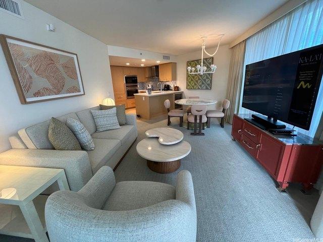223 Saratoga Rd Unit 1422, Honolulu, HI 96815