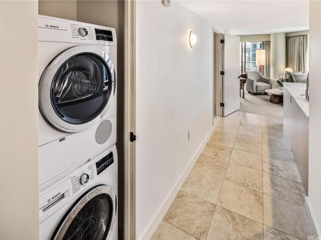 223 Saratoga Rd, Unit 1502, Honolulu, HI 96815 | MLS #202607