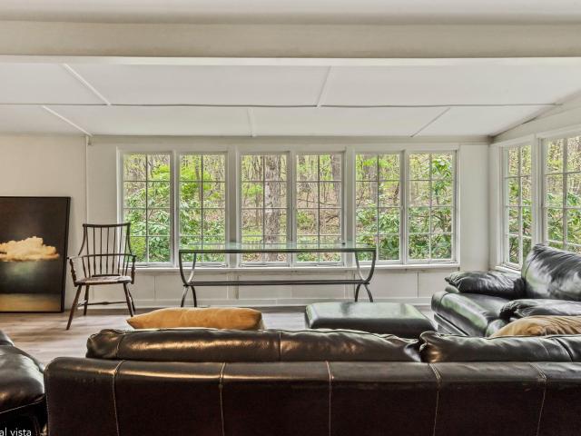 223 Shady Oak Drive