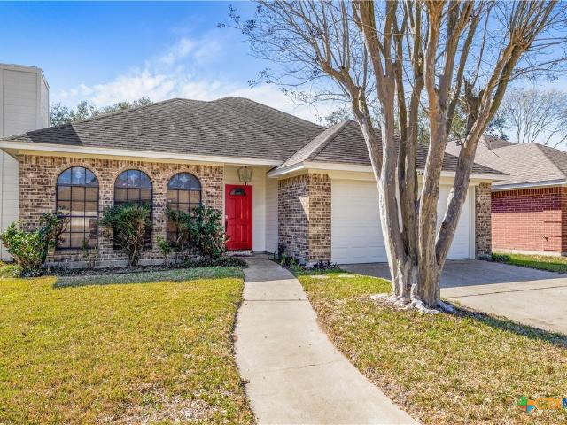 223 Spur Dr, Victoria, TX 77904 | MLS #606612 | Compass