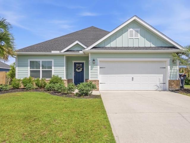 223 Partridge Ln, Freeport, FL 32439