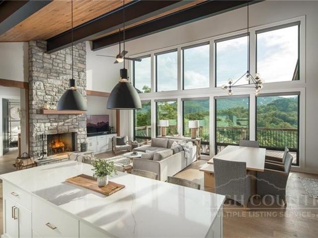 223 Pepper Root Rd, Boone, NC 28607